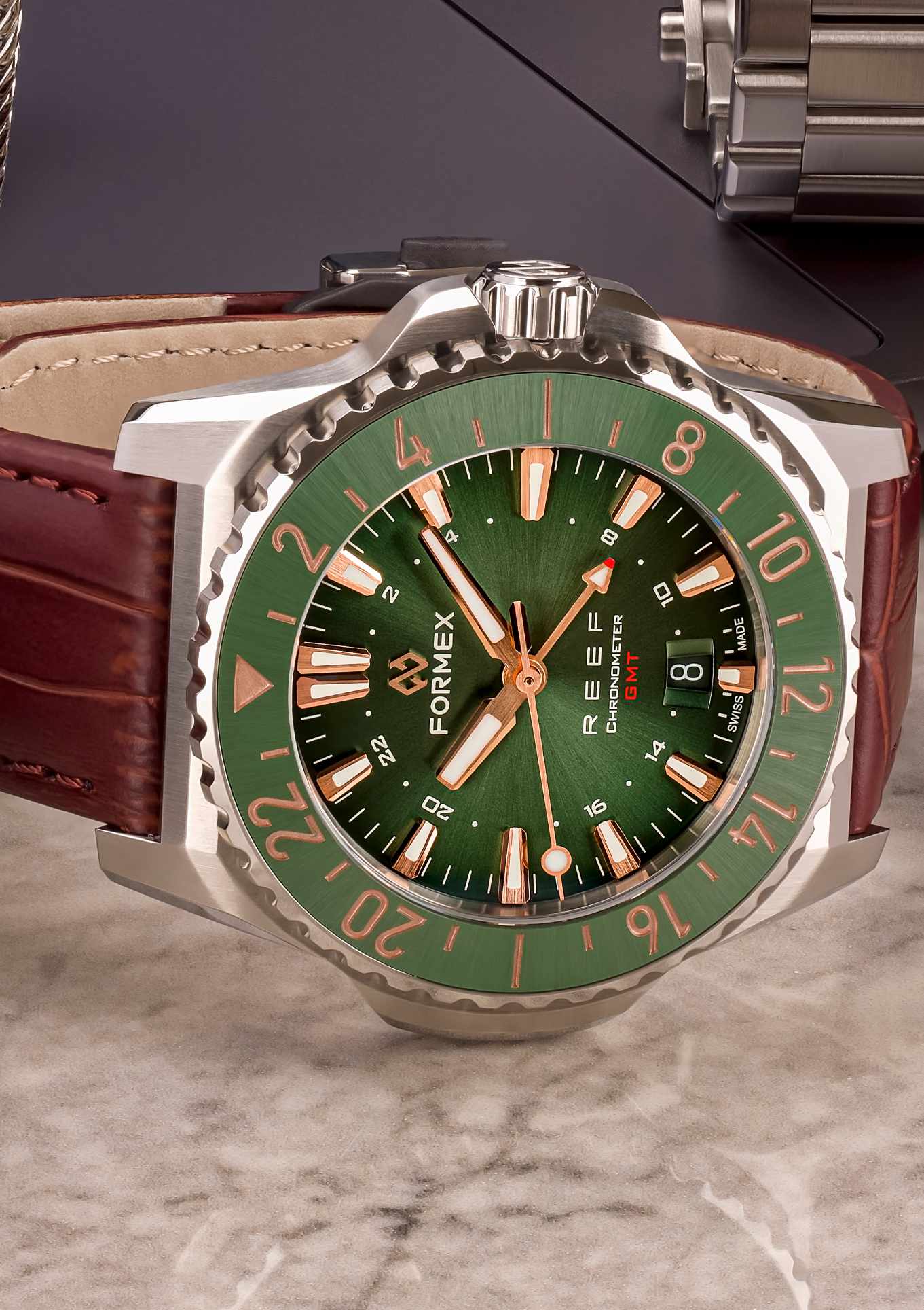 Formex REEF GMT - Green-Rose Gold – chronofactum.com